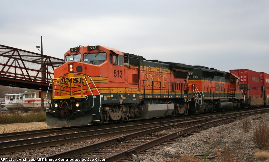 BNSF 513